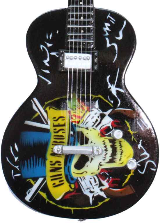 Minigitarr: Guns 'N Roses Tribute - www.plugged.se