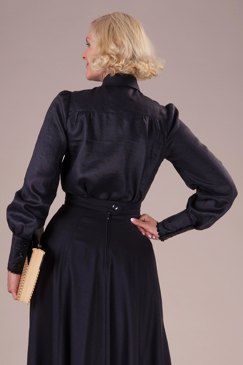 The Lacy Librarian Blouse. Black - emmy design