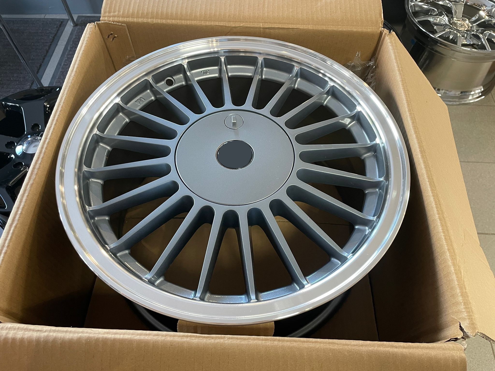 16" Alpin Classic Grey/pol 4x100 4x114,3 - -WHEELFIT-