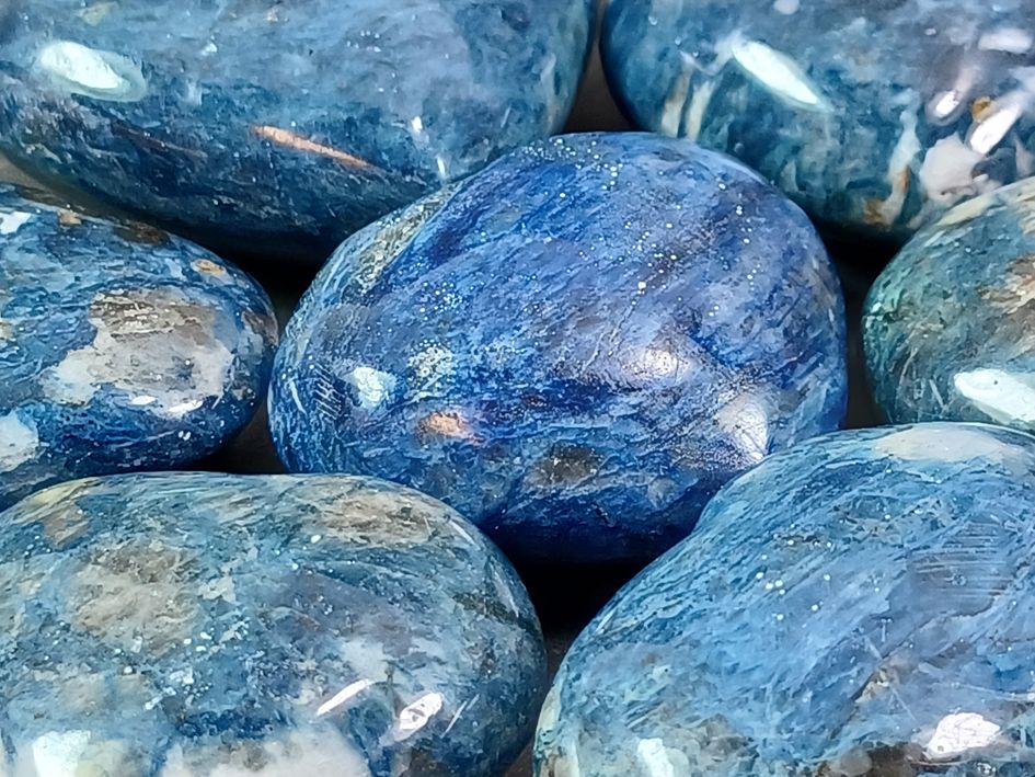 Stengarden.com - Dumortierit Hjärta , Madagaskar