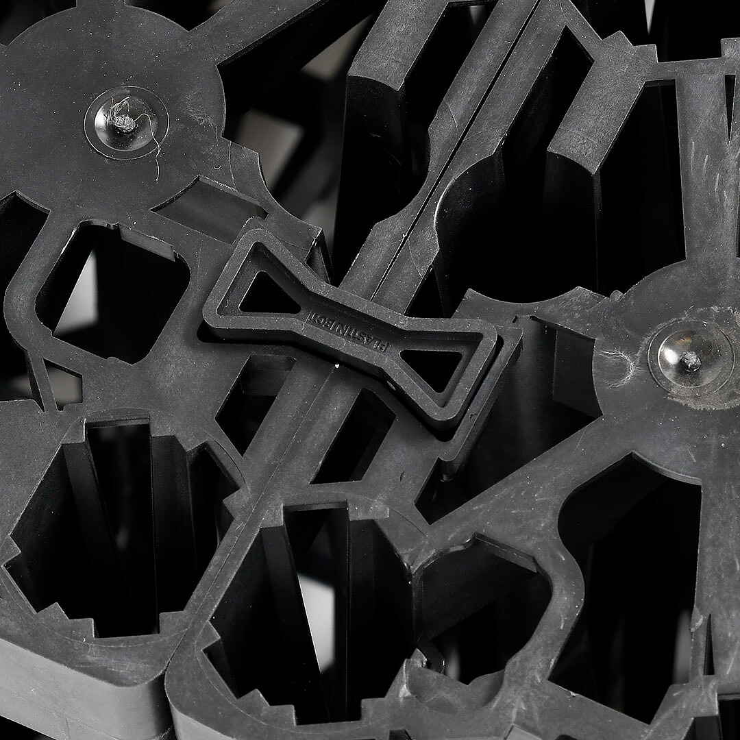 Clips for AC stone coffin stormwater cassette - Wastewater Center