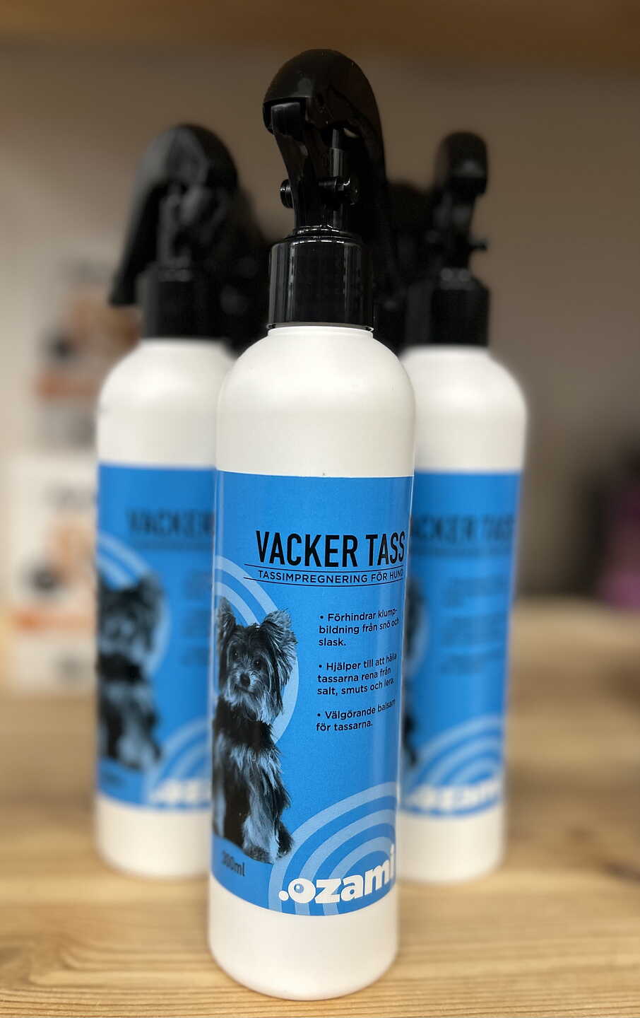 OZAMI VACKER TASS SPRAY HUND 300ml - Tilldjur