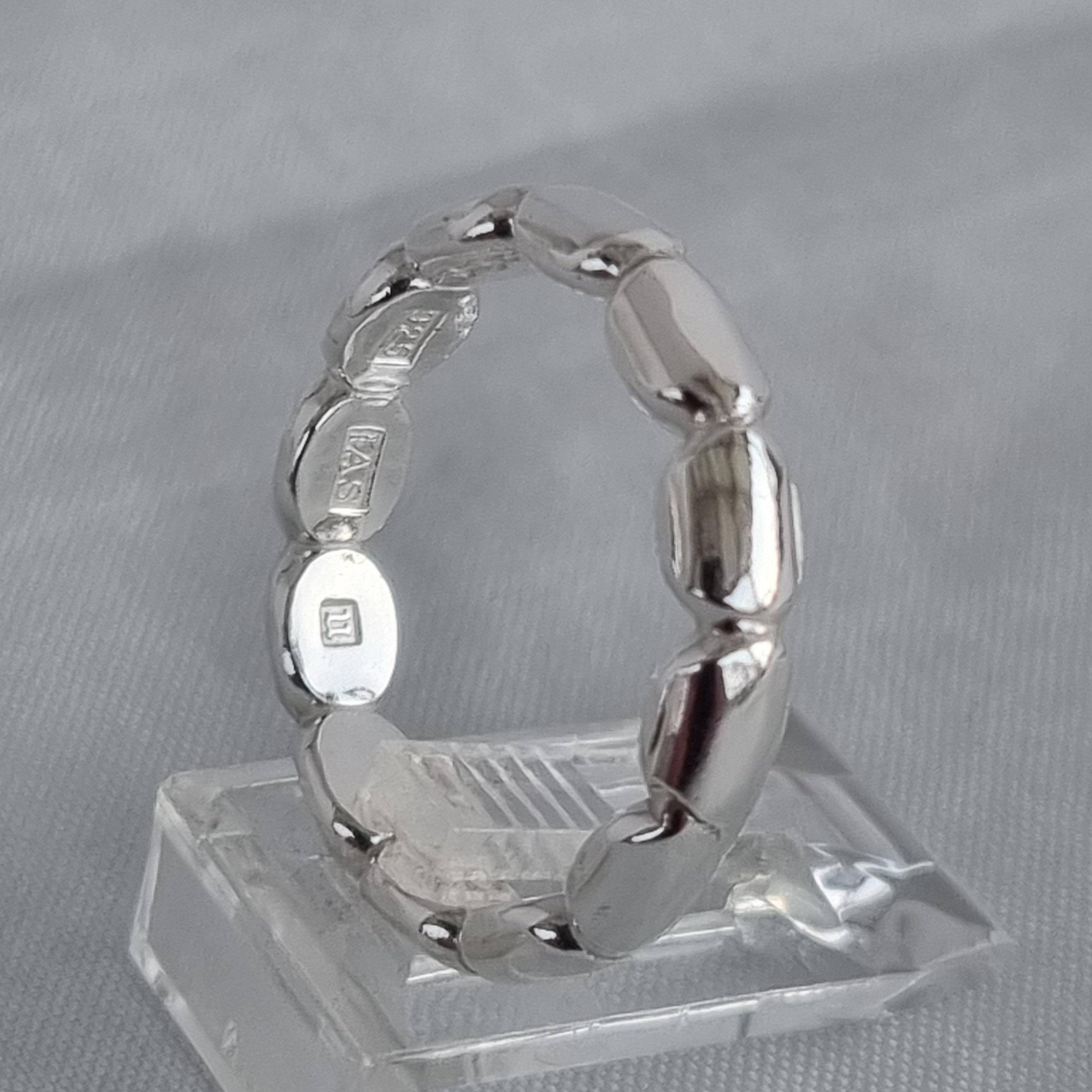 Drakrygg stl 18,5 - Ida Andersson Collection