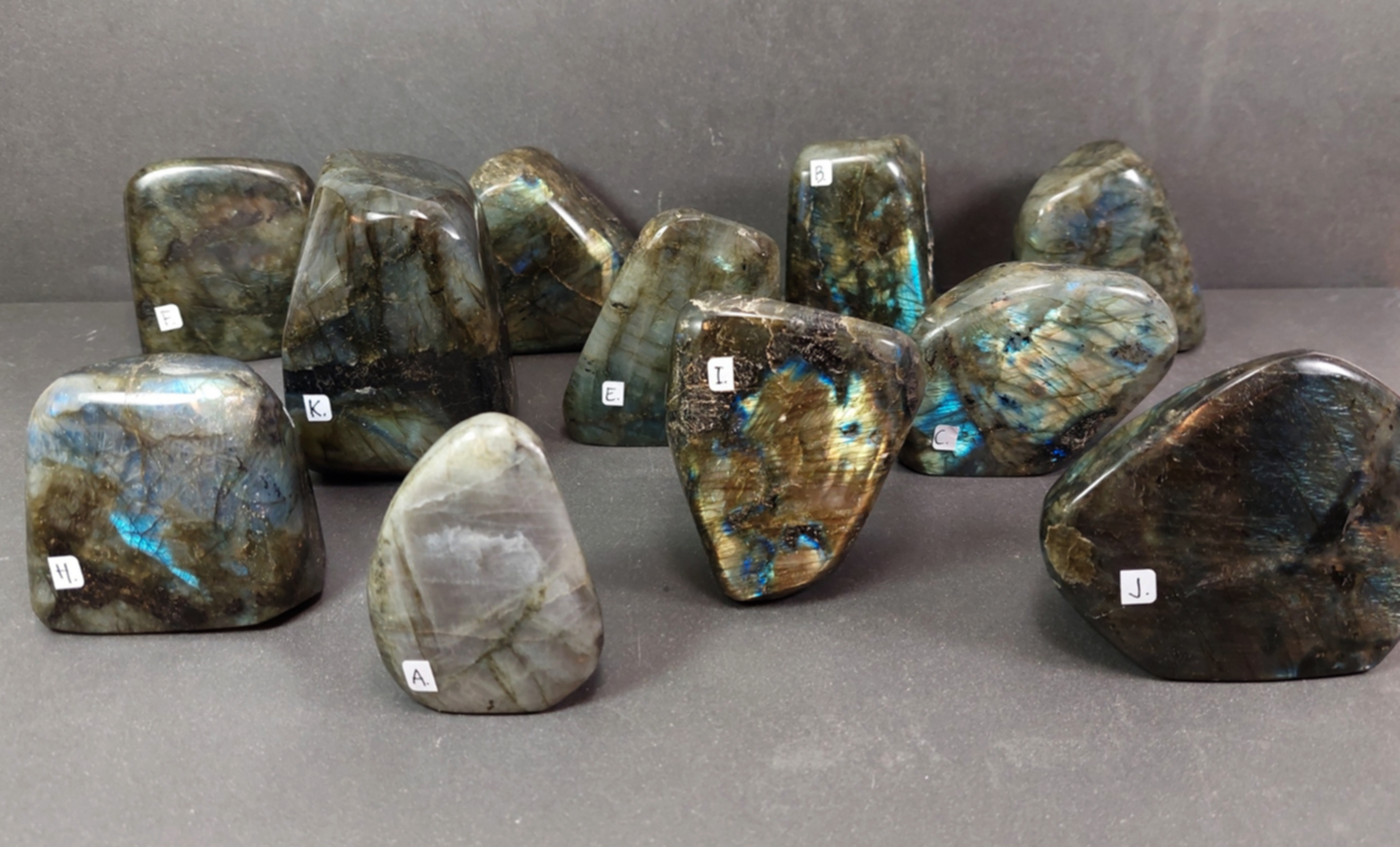 Stengarden.com - Labradorit - Free form