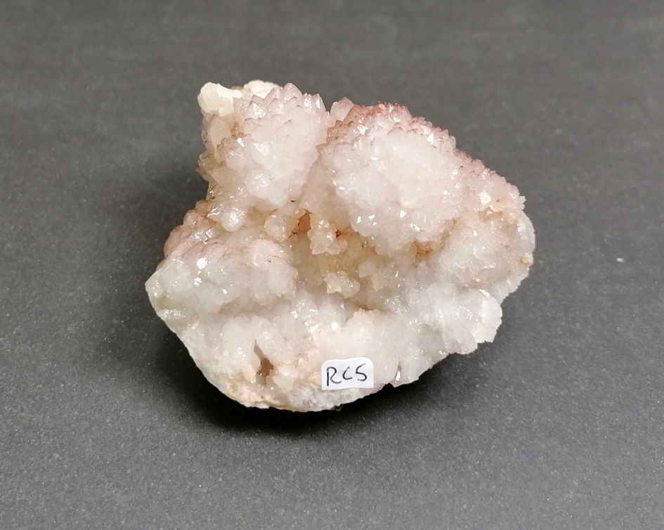 Stengarden.com - Rosa Andekvarts / Rosa Kalcedon Stalaktit Kluster