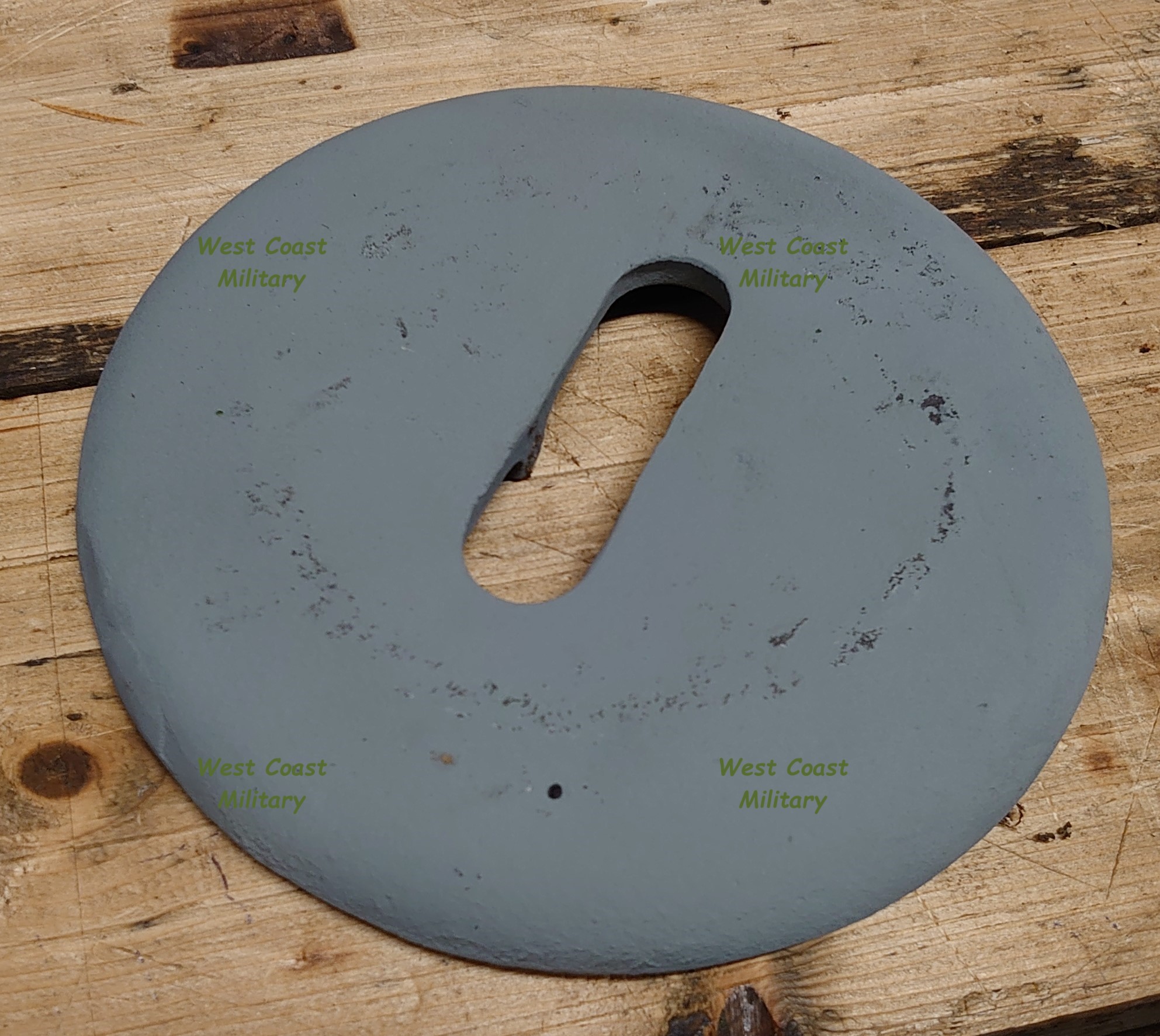 Spare wheel holder plate - West coast military