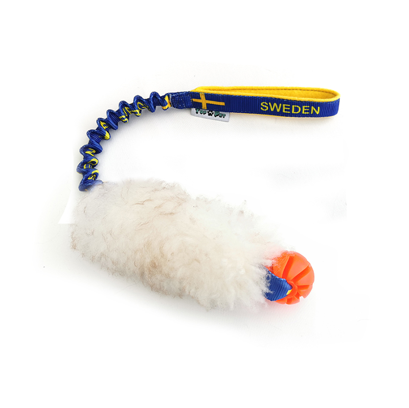 Sverigeleksak mini med boll och fårskinn - Top Pet