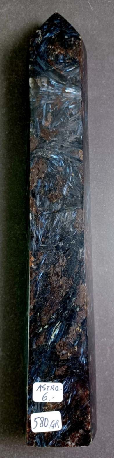 Stengarden.com - Astrofyllit / Antofyllit Torn