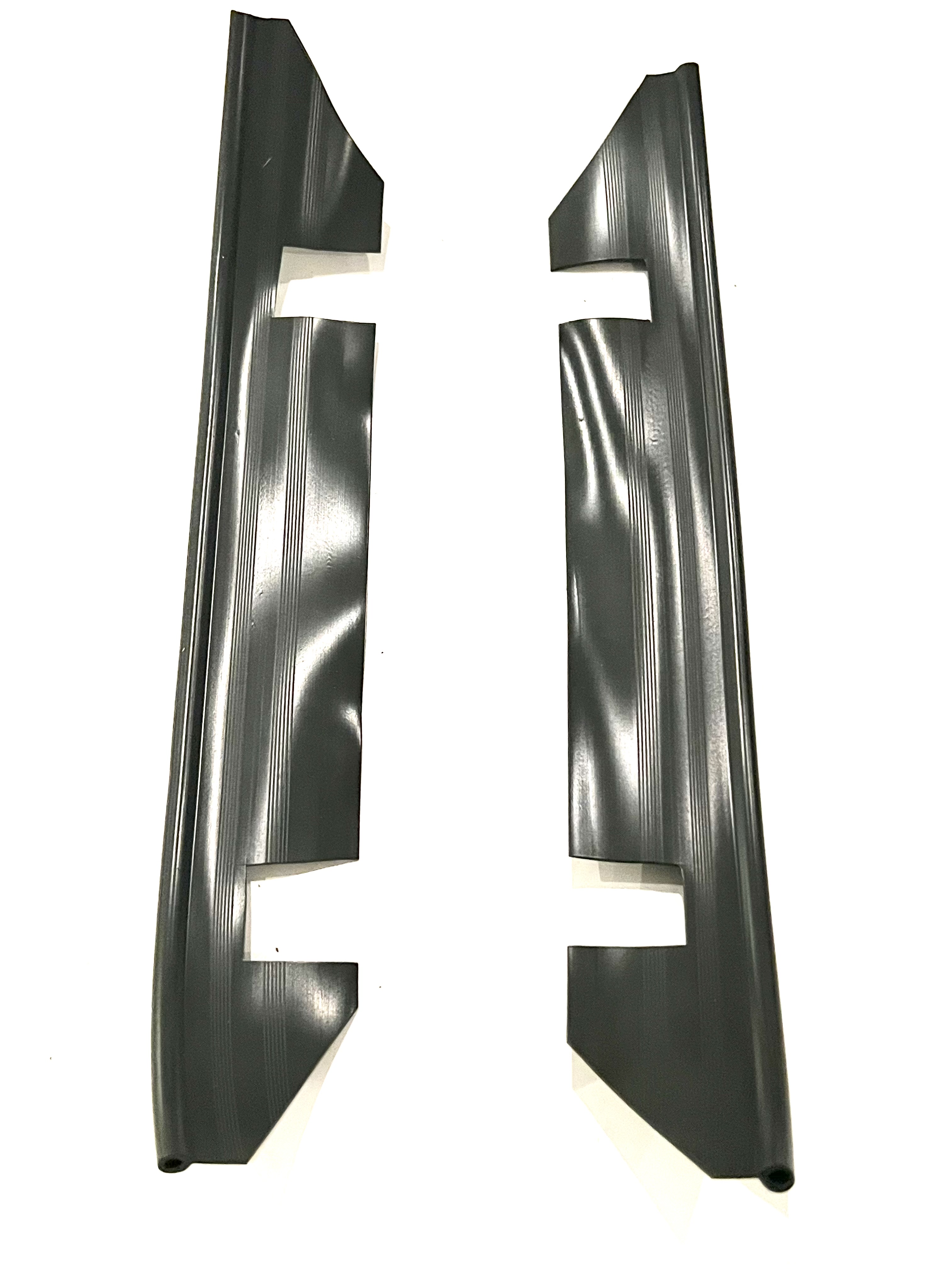 Fender seals for the rear of the front fender - Classic Saab Racing