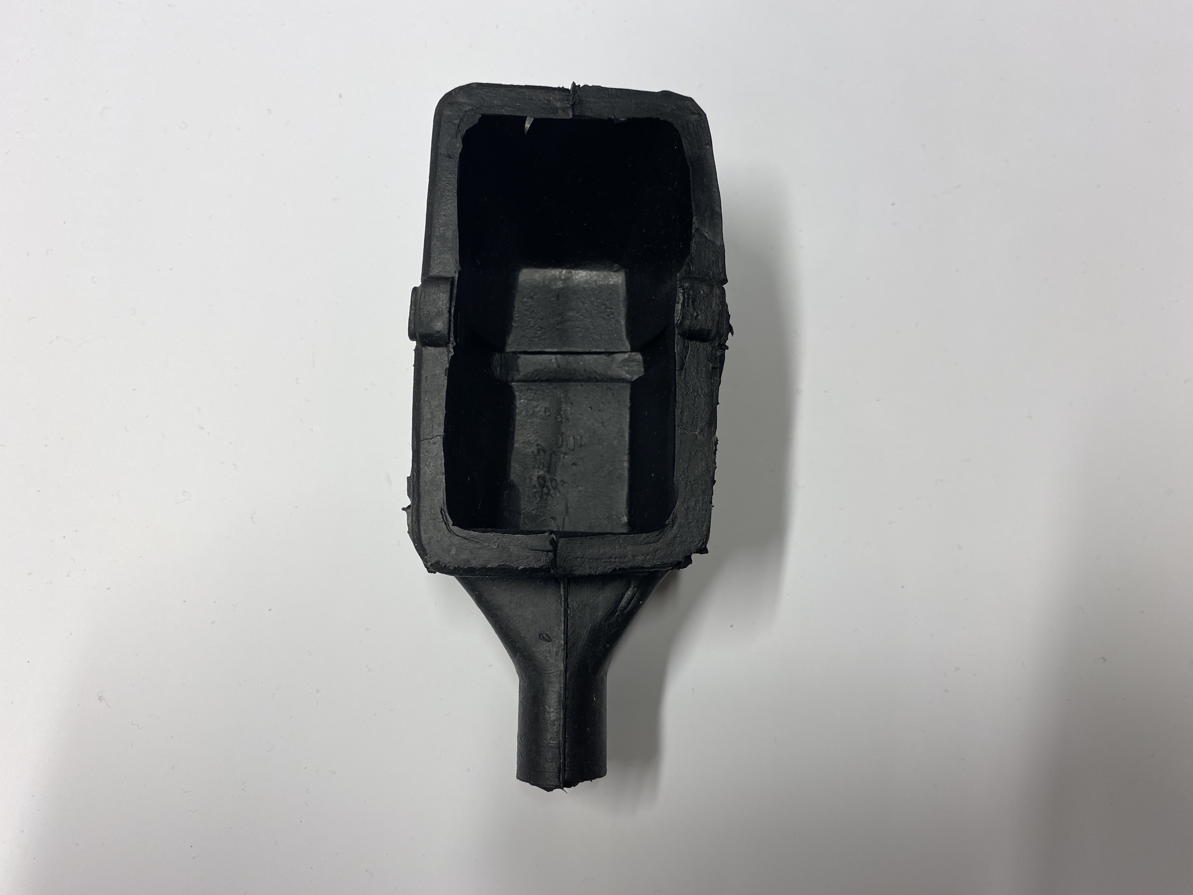 Clutch lever boot - Capri/Cortina/Escort/Granada/Scorpio/Sierra/Taunus ...