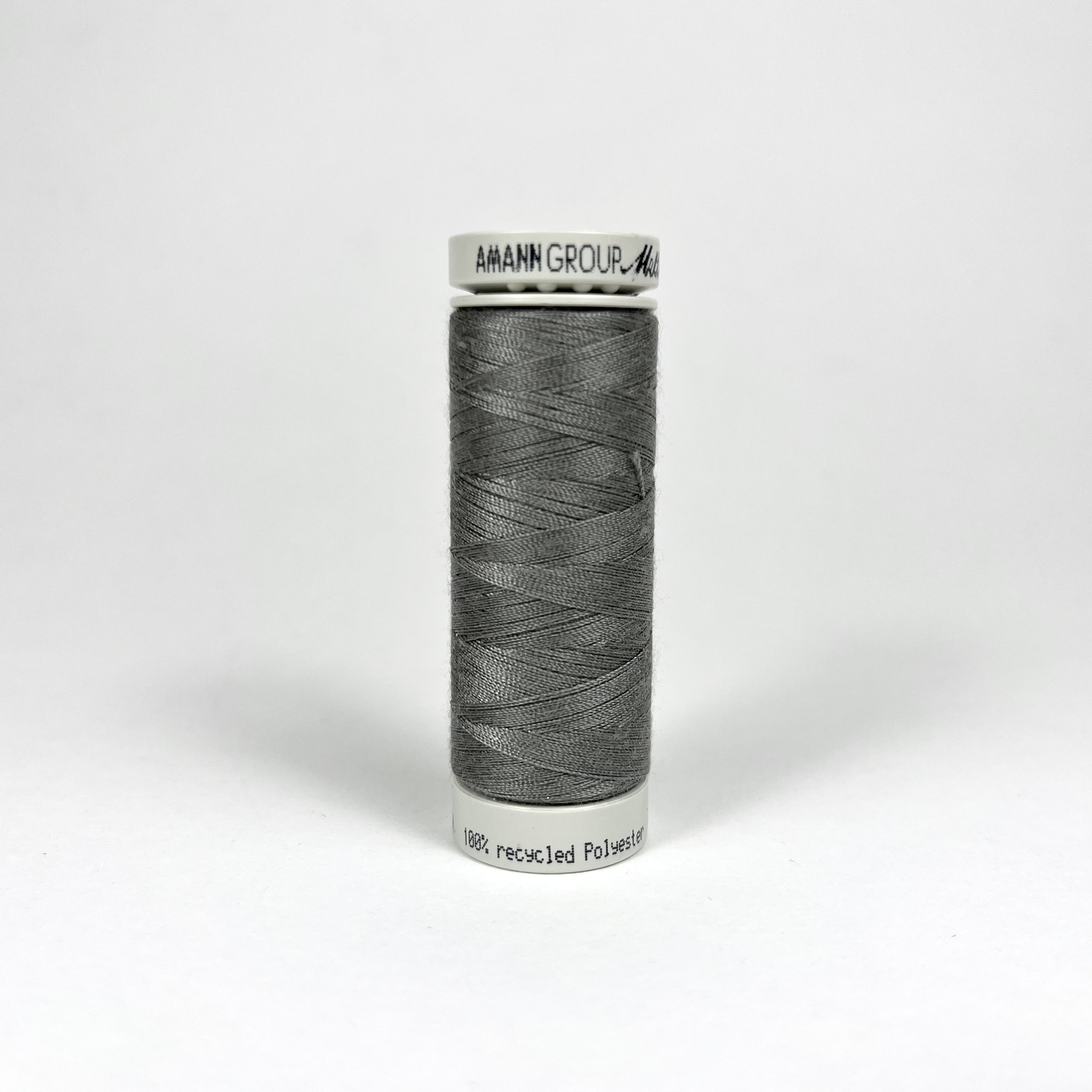 Recycled polyester thread Grey 0415 (200m) - Roda Traden AB