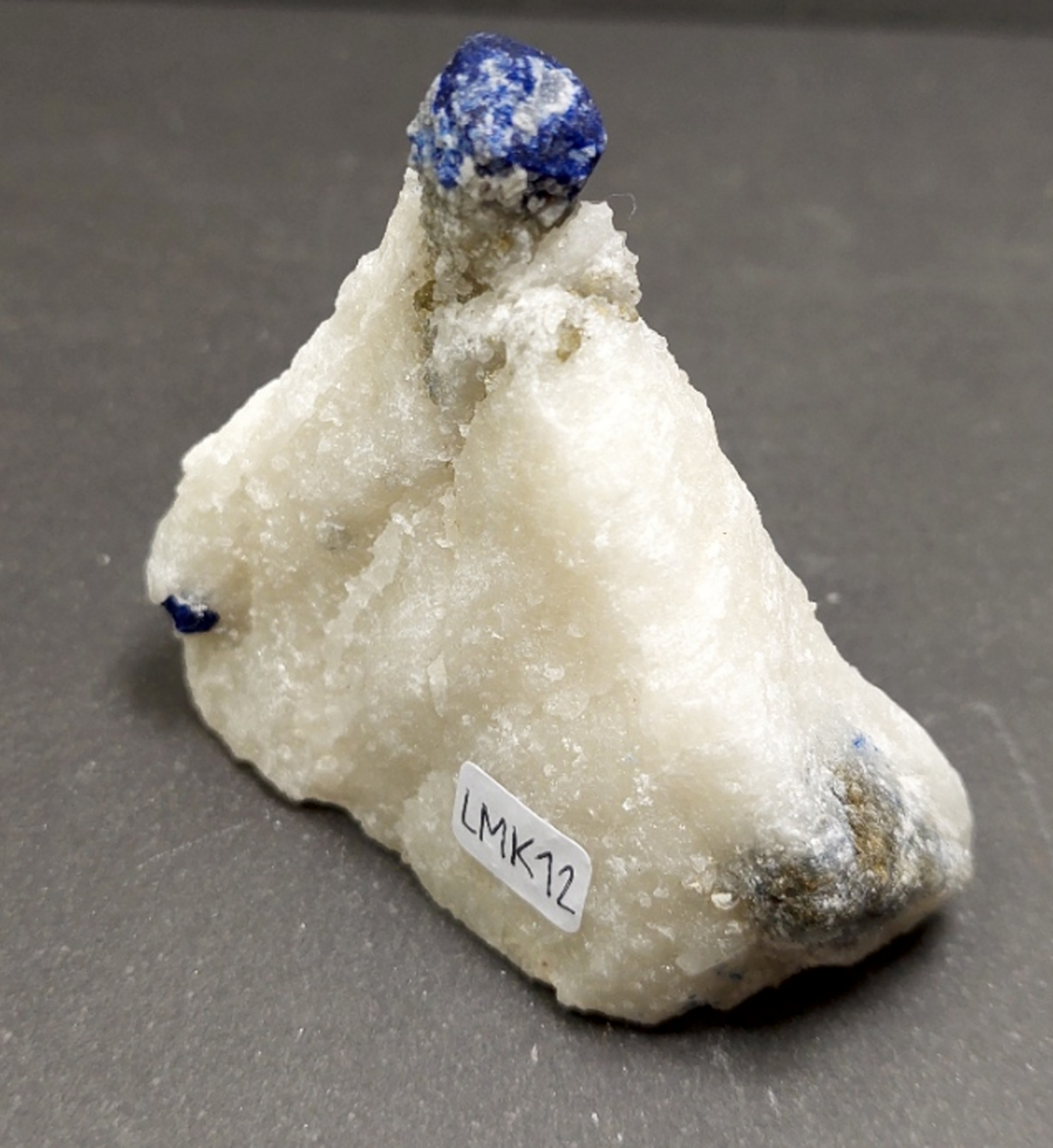 Stengarden.com - Lazurit i Matrix - LMK12