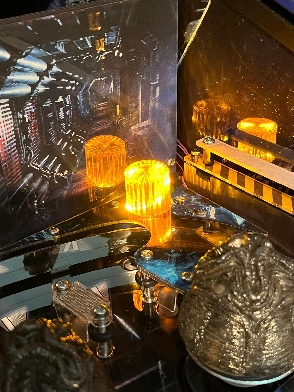 Alien Flasher And Mini Beacon Kit Pinball Brothers Pinball Shop