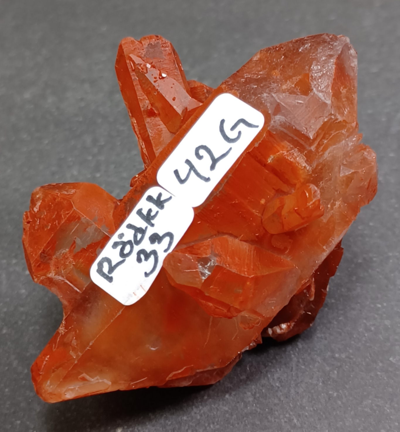 Stengarden.com - Rödkvarts Kluster - RÖDKKX33