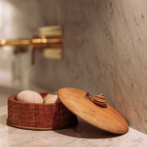 Wooden Box Snail - Wildlife Garden Online