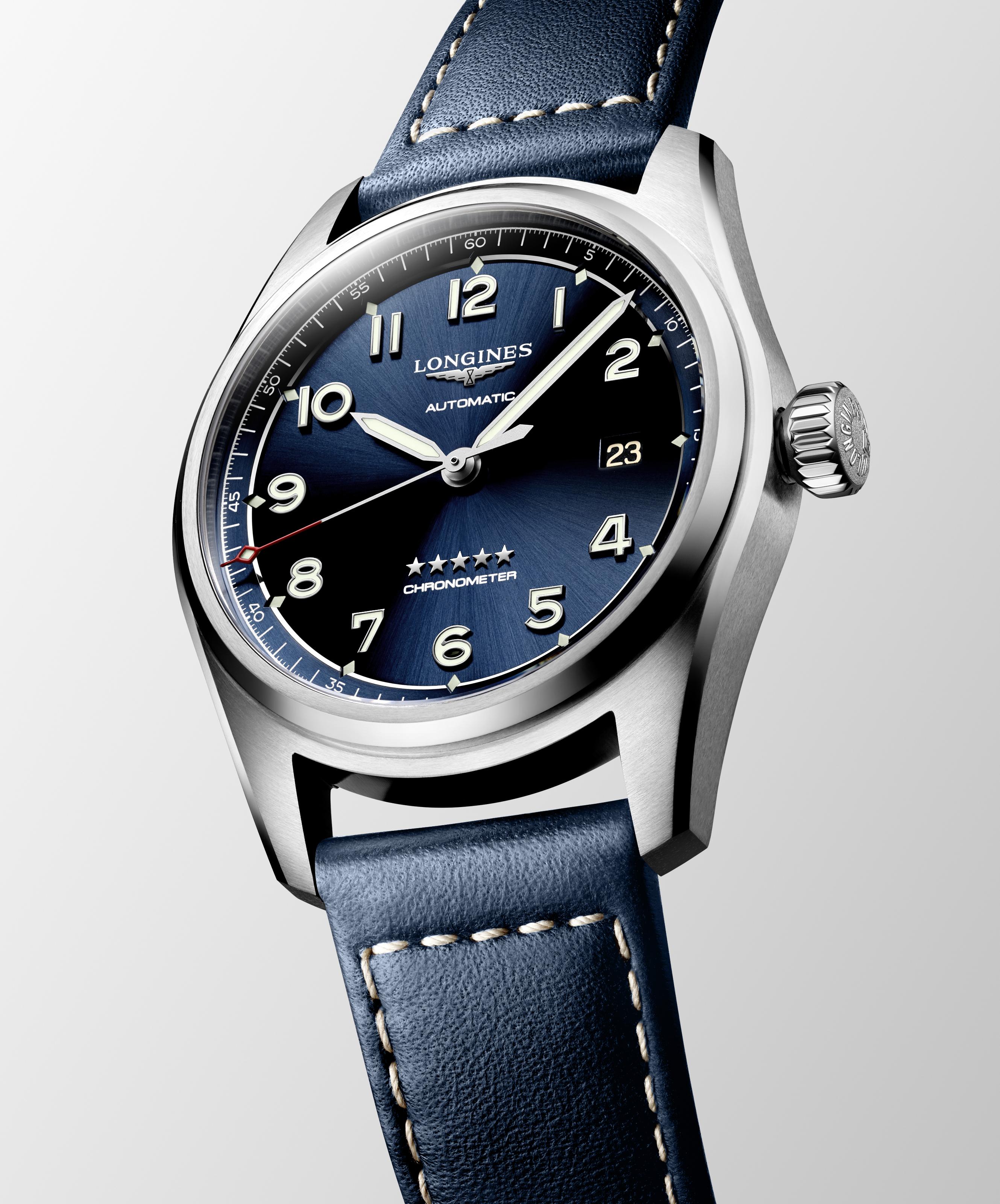 Longines Spirit 40 blå - Erikson Urhandel
