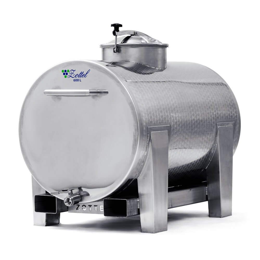 Horisontal mobil tank, 600-1500 liter - Rååpress