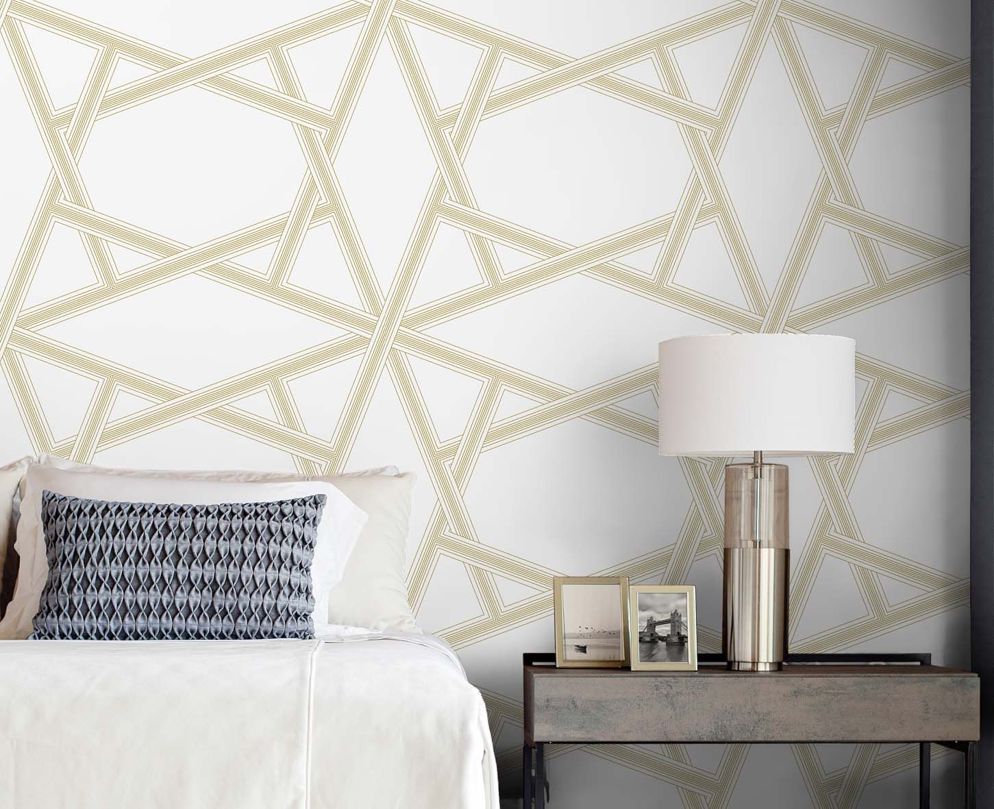 Crossroads Geo (Metallic Gold) - Självhäftande Tapet - NW44303 ...