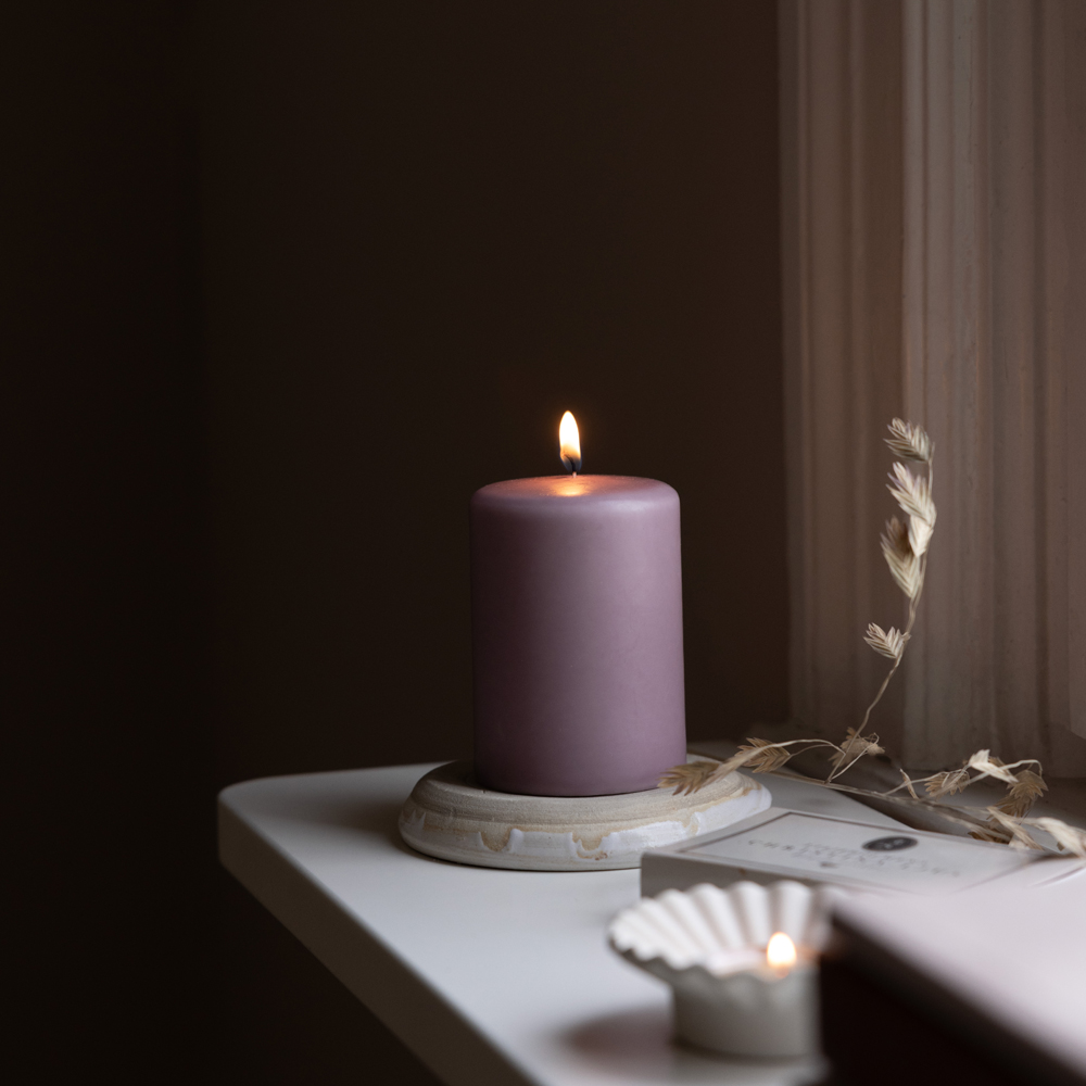 Pillar candle 68 x 100 mm Mallow - liljeholmens.se