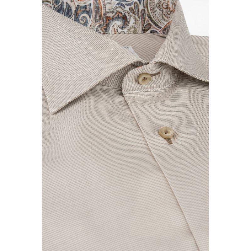 Skjorta ljus beige med infälld print, från Oscar Of Sweden - Nisses ...