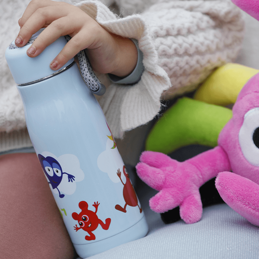 Vattenflaska för barn dekorerad med Babblarna