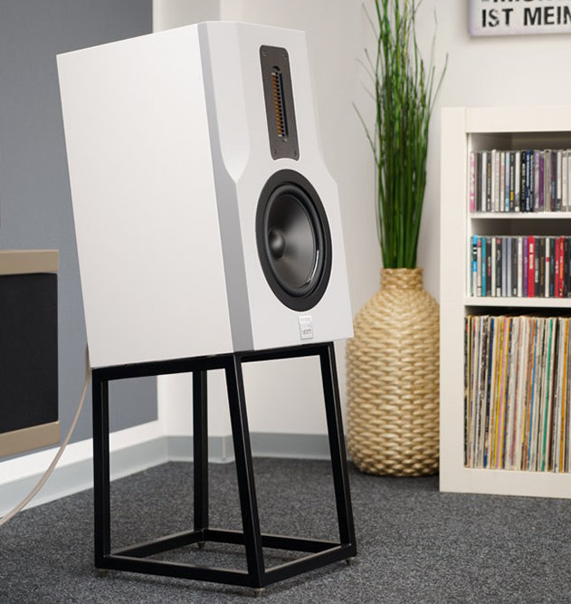 Fink Team - KIM Stativhögtalare - Akkelis Audio