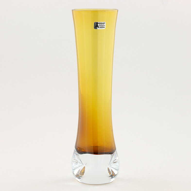 Buy Swedish glass artwork from Mother Sweden