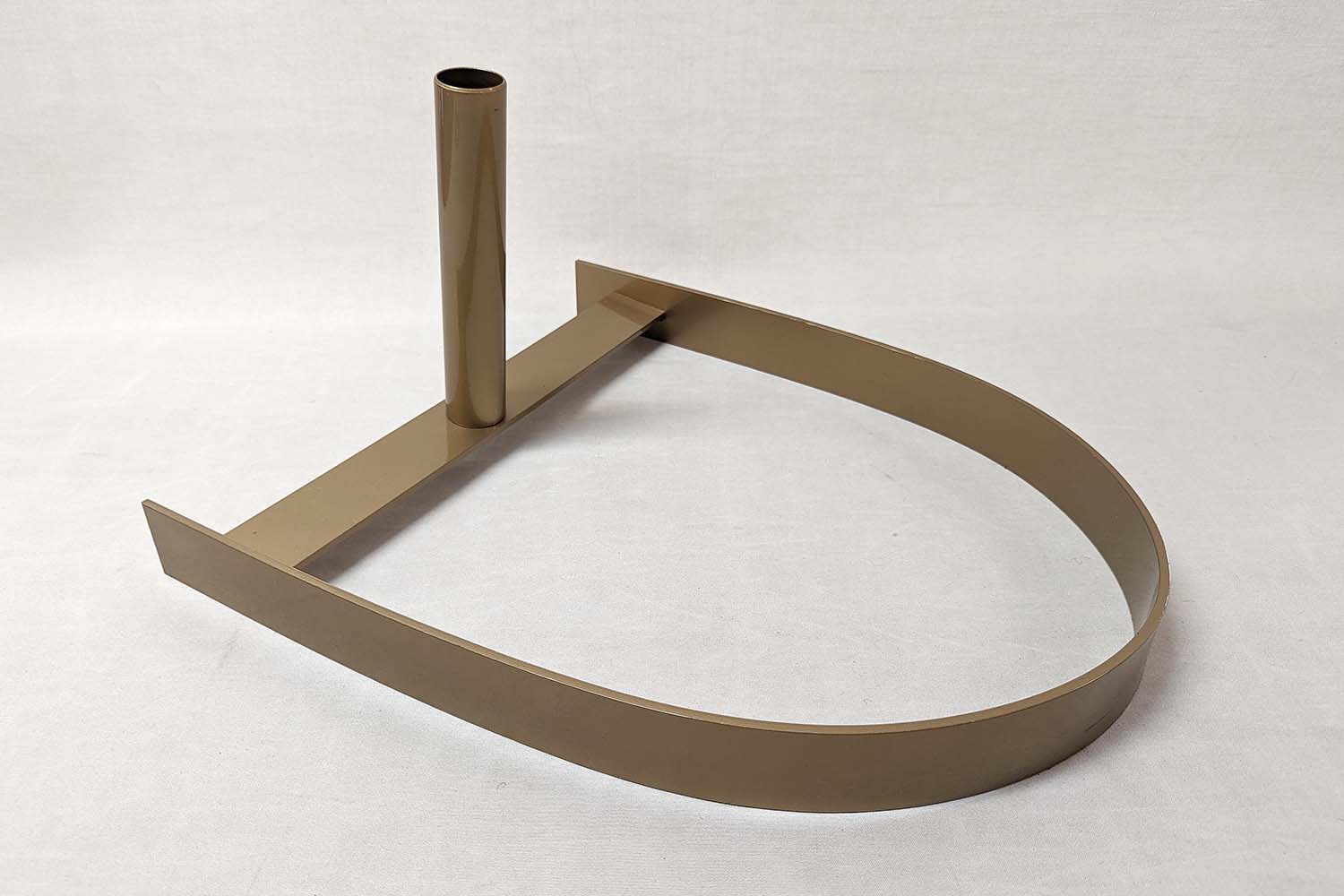 Ceremonial Flag Floor Stand one slanting 50x42x25 cm - Flaggfabriken ...