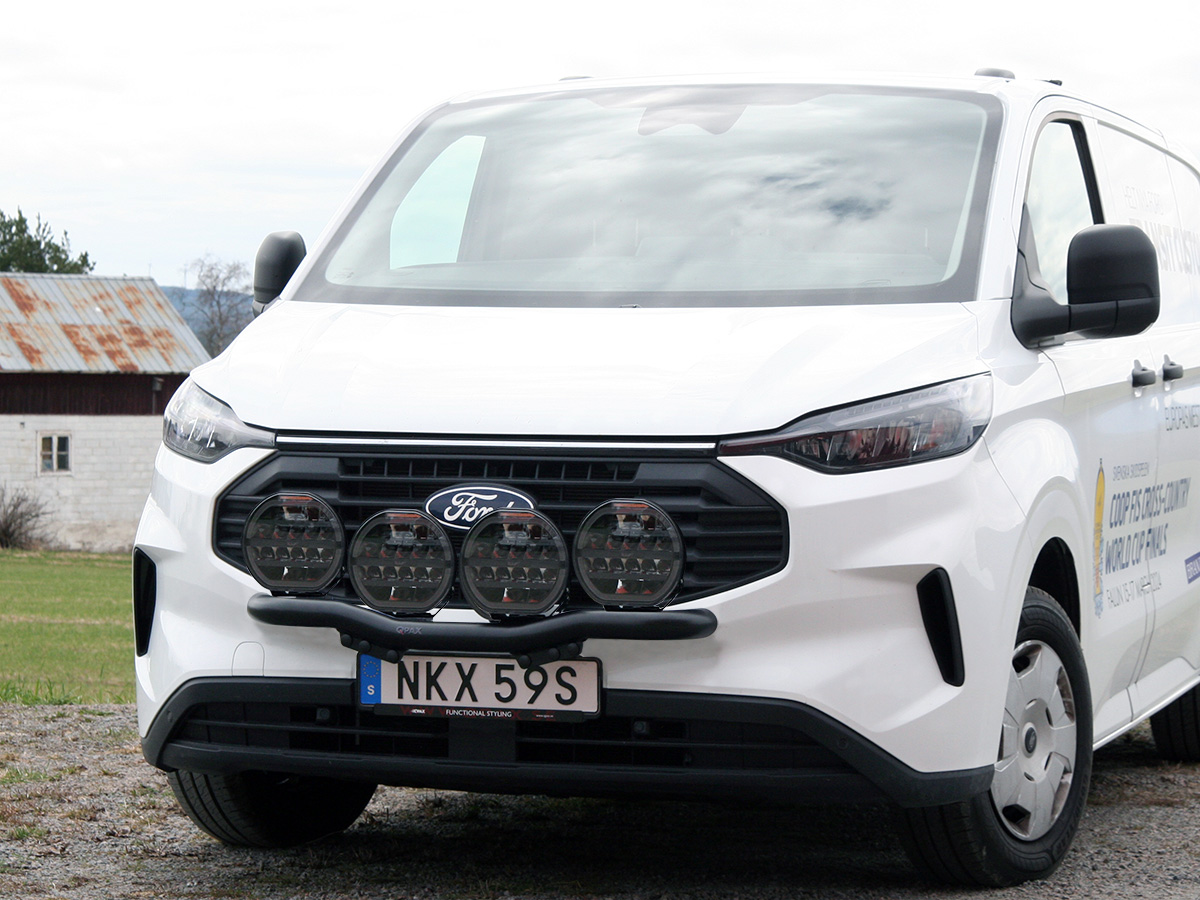 Q-LIGHT Ford Transit Custom 24- frontbar for 4pcs aux. lights - QPAX ...