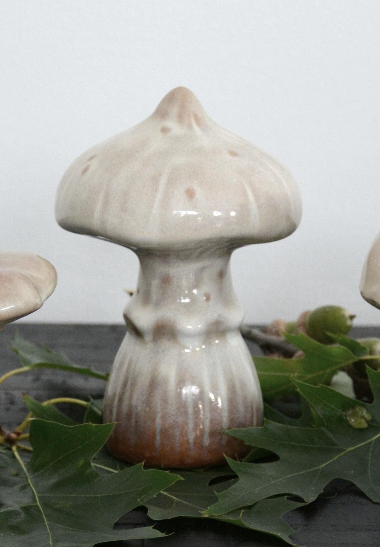 Svamp skivling i beige keramik 15 cm - Blomsterdesign i Landskrona