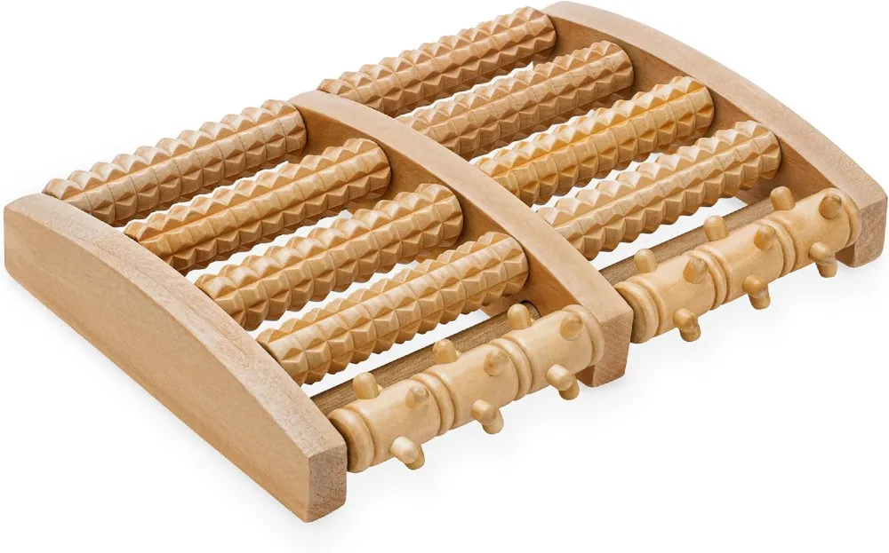 Puinen jalkahierontarulla - osta jalkahierontarullasi täältä