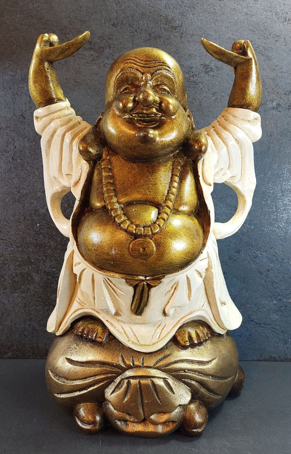 Stengarden.com - Glad Buddha Staty - 40 cm