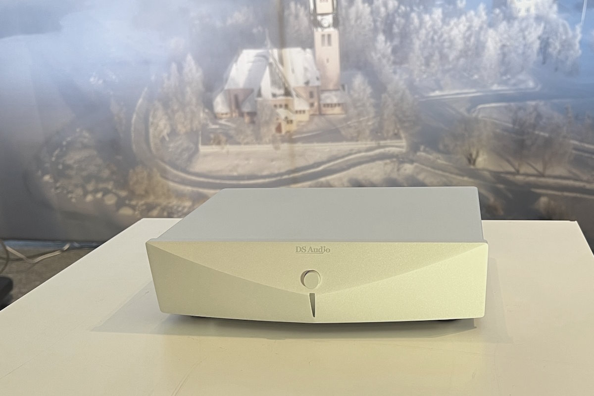 DS Audio DS-E3 Equalizer - Akkelis Audio