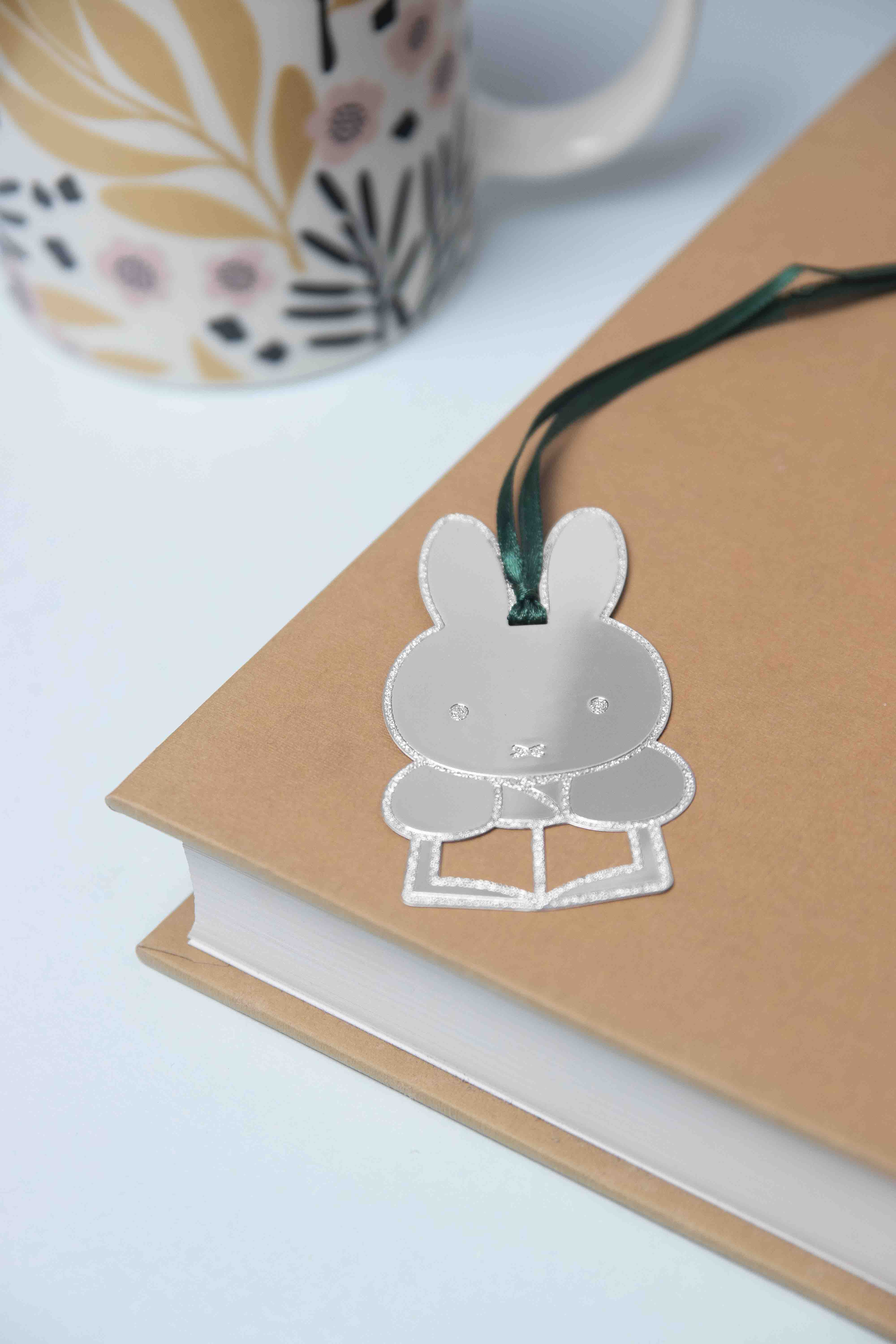 BOOKMARK MIFFY READING - Pluto Design Private customer