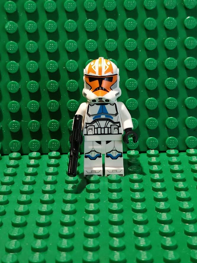 LEGO sw1097 Clone trooper, 332nd company - togruta helmet markings ...