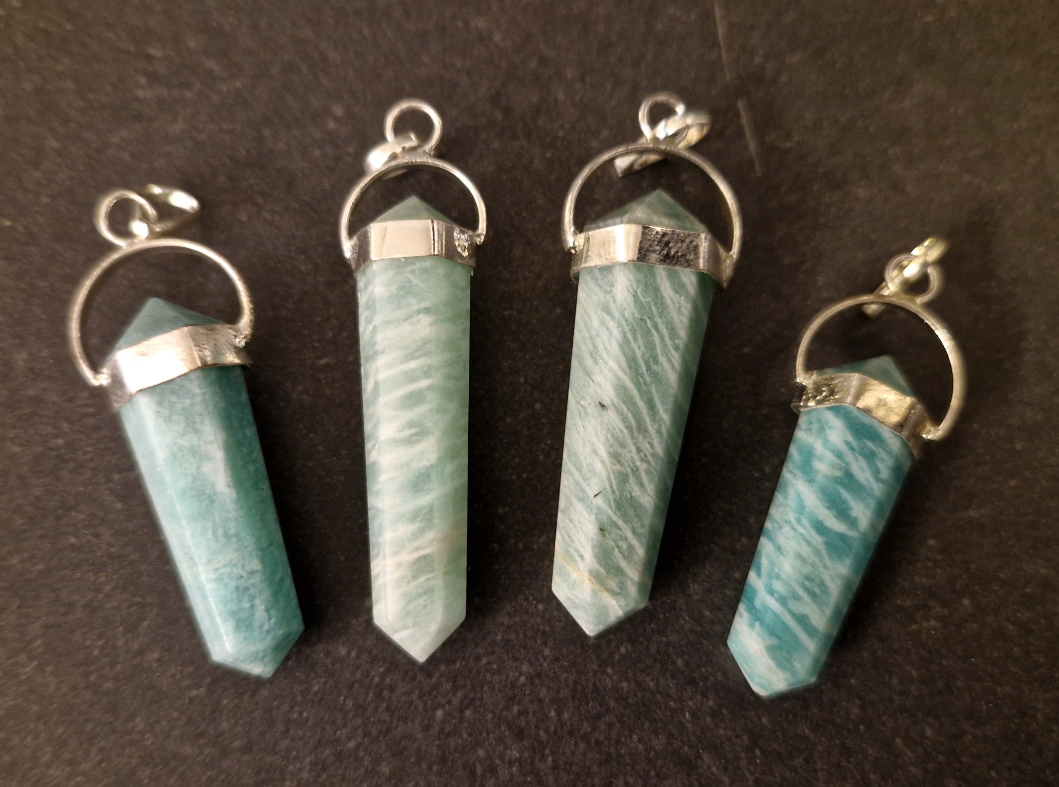 Stengarden.com - Amazonit Hänge med Metalltråd