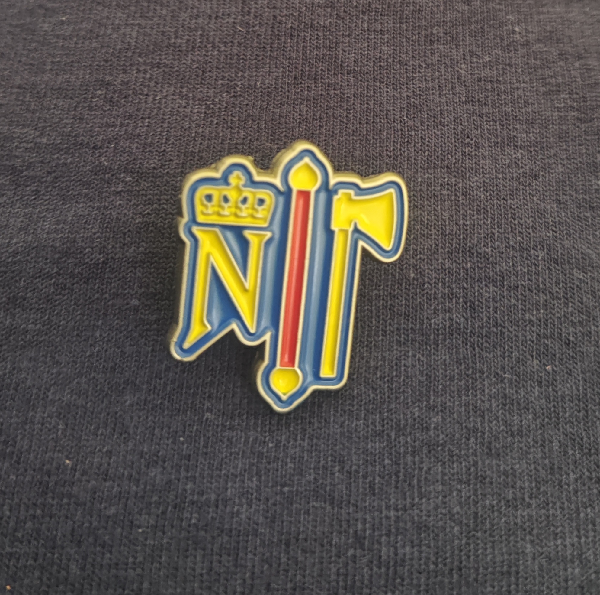 Stadsvapnet - Metall Pin - Peking Fanz