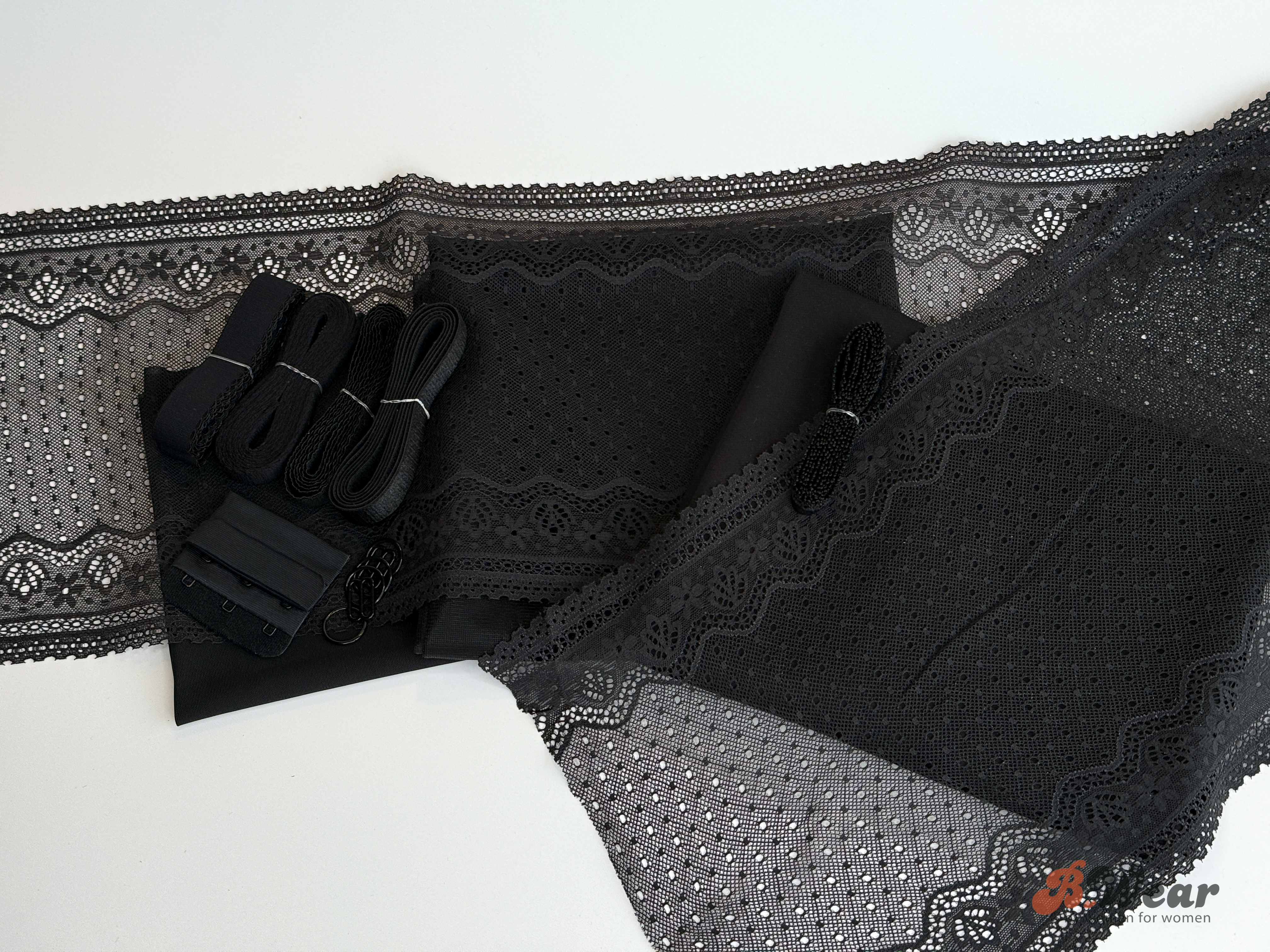 Delicate Black - Bra kit with lace - B,Wear