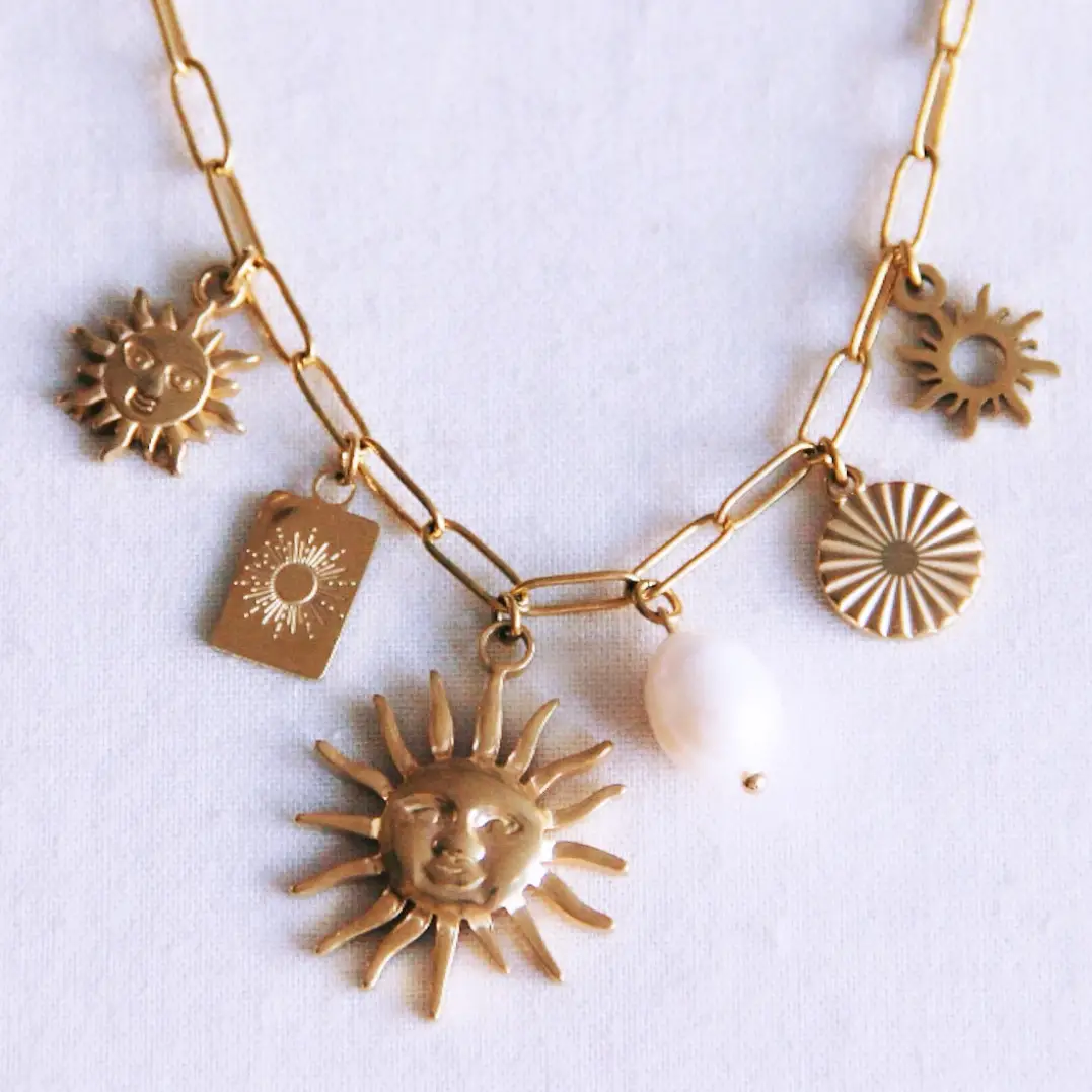 Vita Ranunkler - Halsband Sun Lover