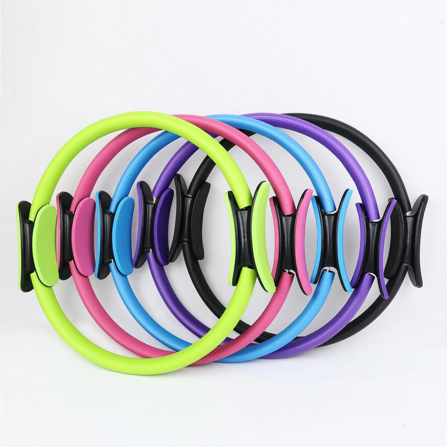 Pilatesring 37 cm med grepp – flera färger | Köp online