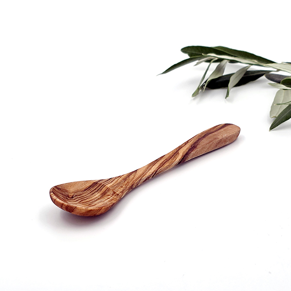 Tesked olivträ, 14 cm - hantverkstillverkade köksredskap