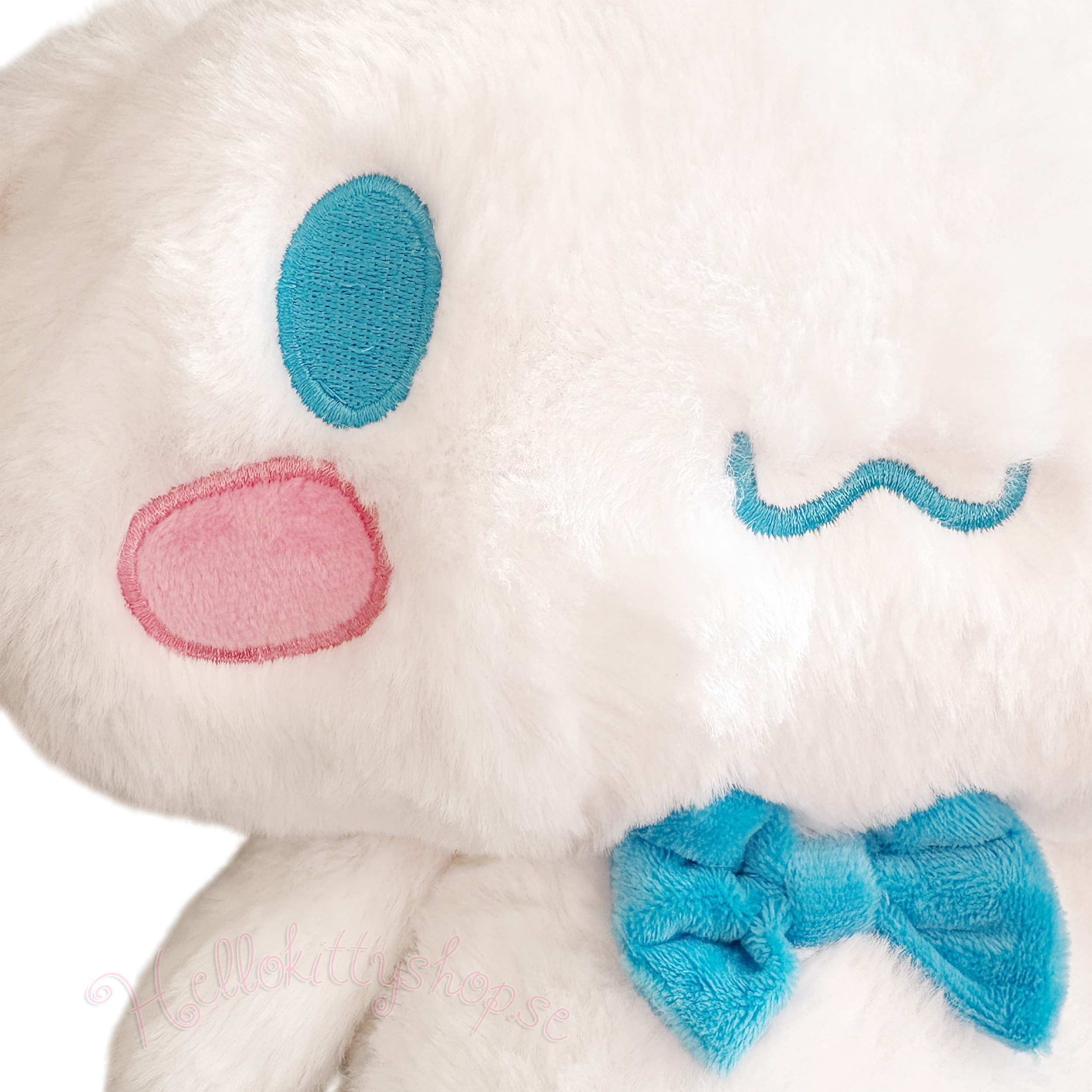 Cinnamoroll Fluffy Mjukis Gosedjur - 30 x 44 cm - Hello Kitty Shop