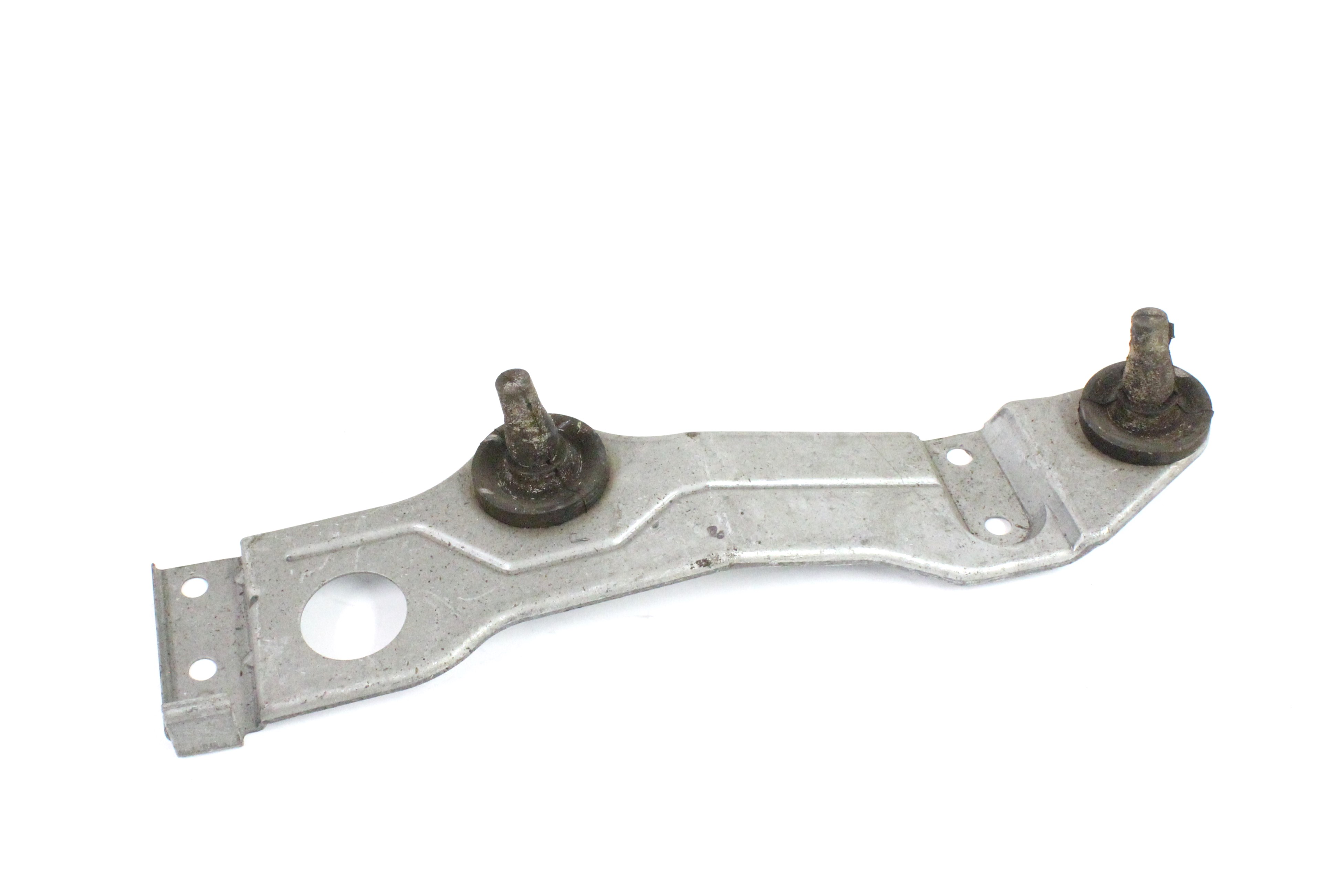 Mount, air filter housing B280E/F 1987 - Fordonsdelen.se