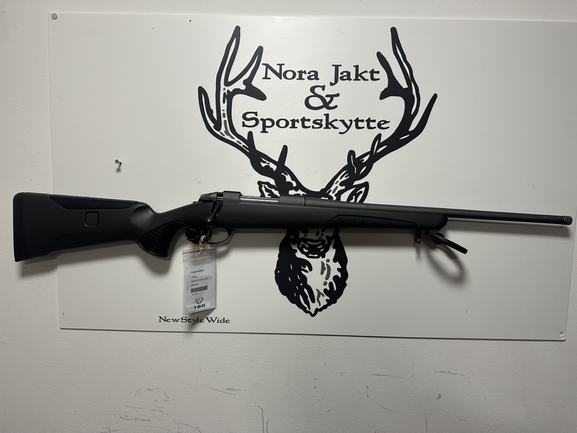 Sako 85 Finnlight II , 308W - Nora Jakt & Sportskytte AB