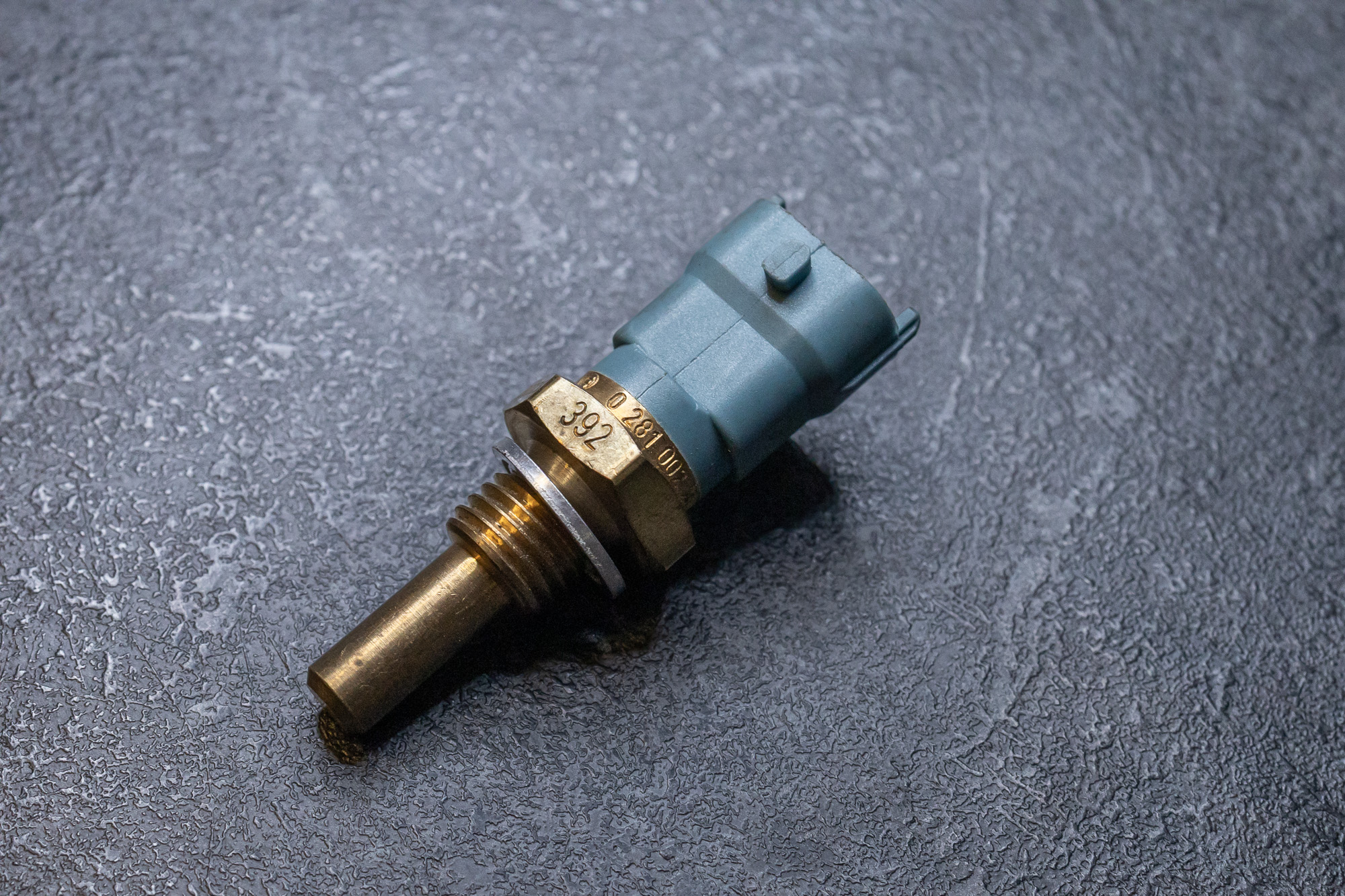 Fluid temperature sensor Volvo Denso - EMS Webshop