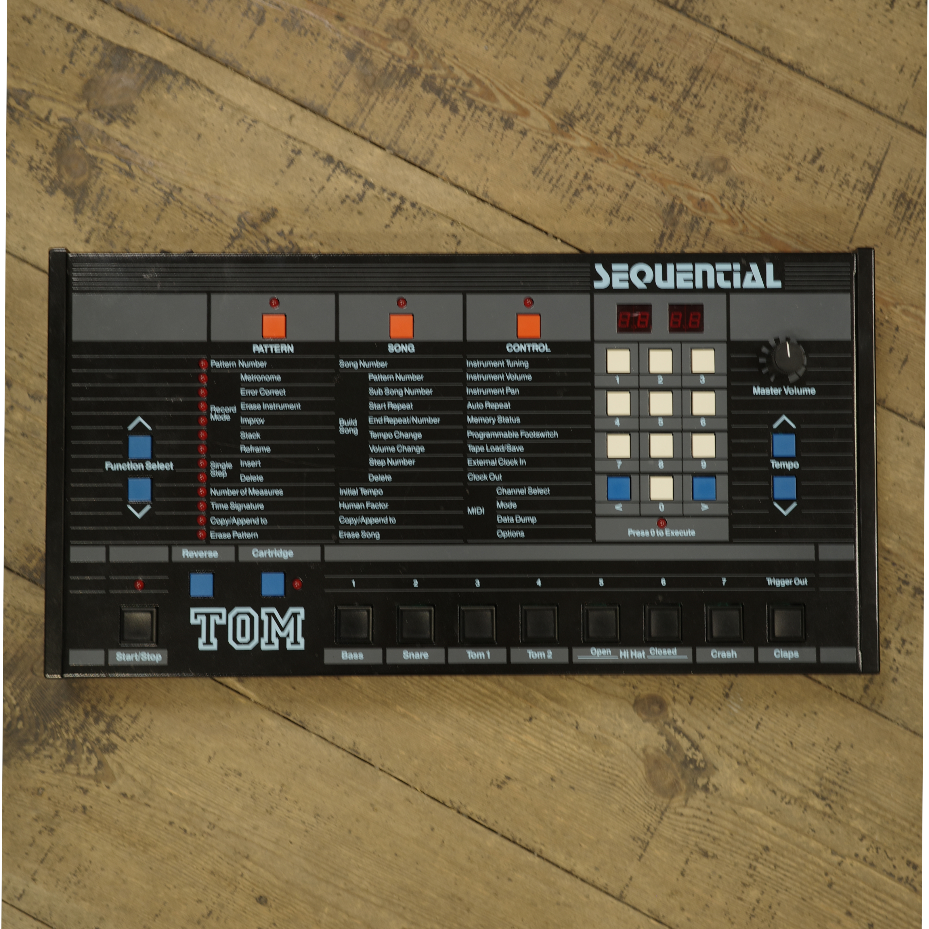 Sequential Circuits TOM med extra cartridge ljud, beg - JAM