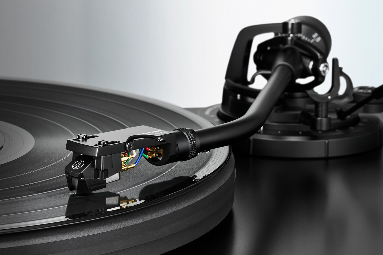 Audio Technica AT-LP7X Skivspelare - Akkelis Audio