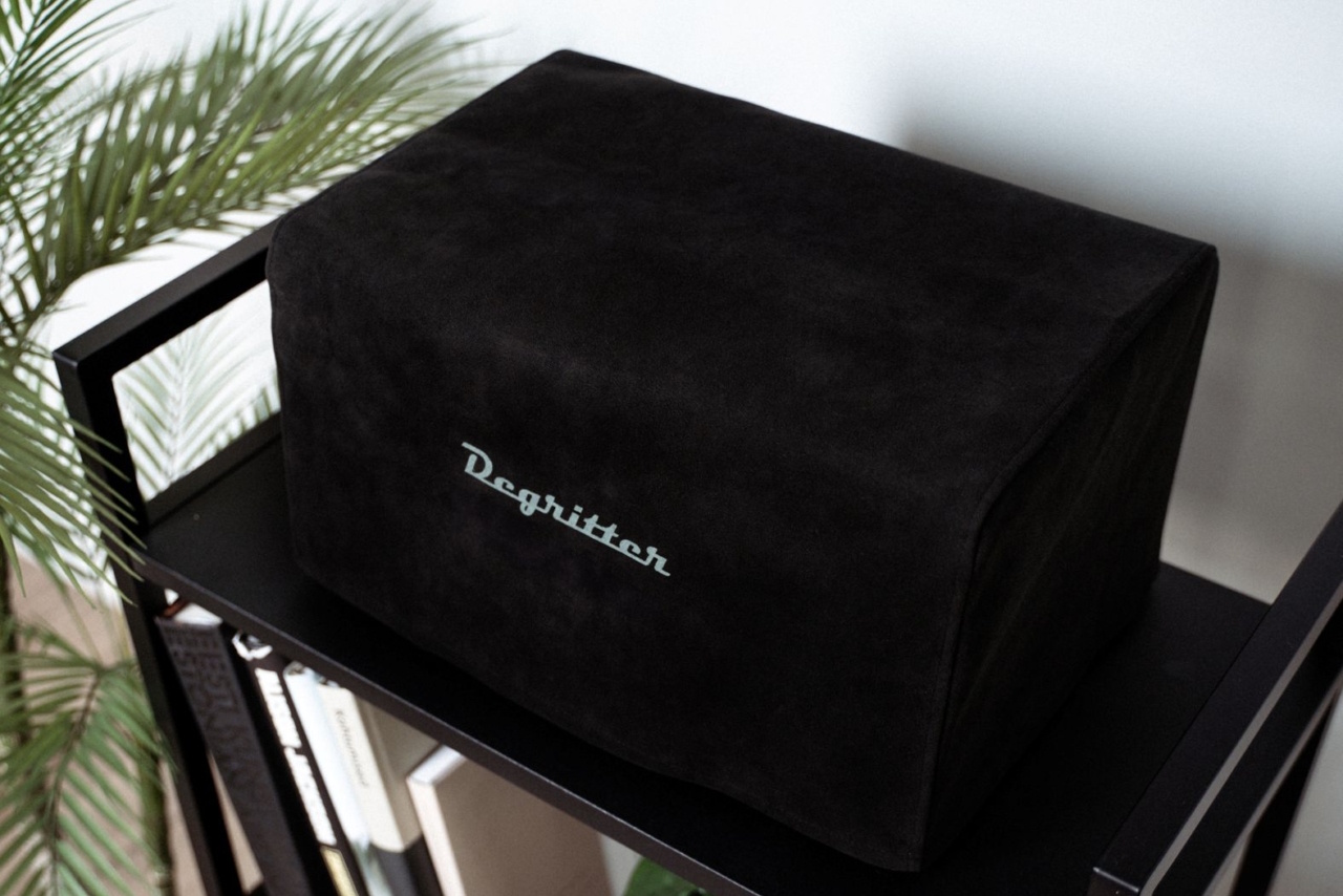 Degritter Dust Cover - Akkelis Audio