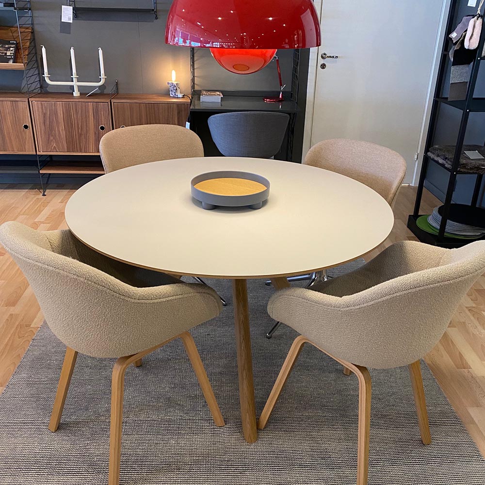 Copenhague CPH 20 Matbord 120 cm - Skyltmöbler | HAY | Vision of Home ...