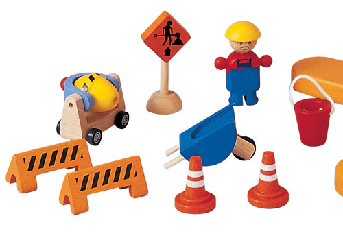 Lyftkran av miljövänligt trä - en träleksak för barn